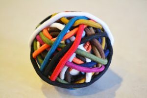 Anthropologie Inspired Elastic Band Ball - A Pretty Life In The Suburbs