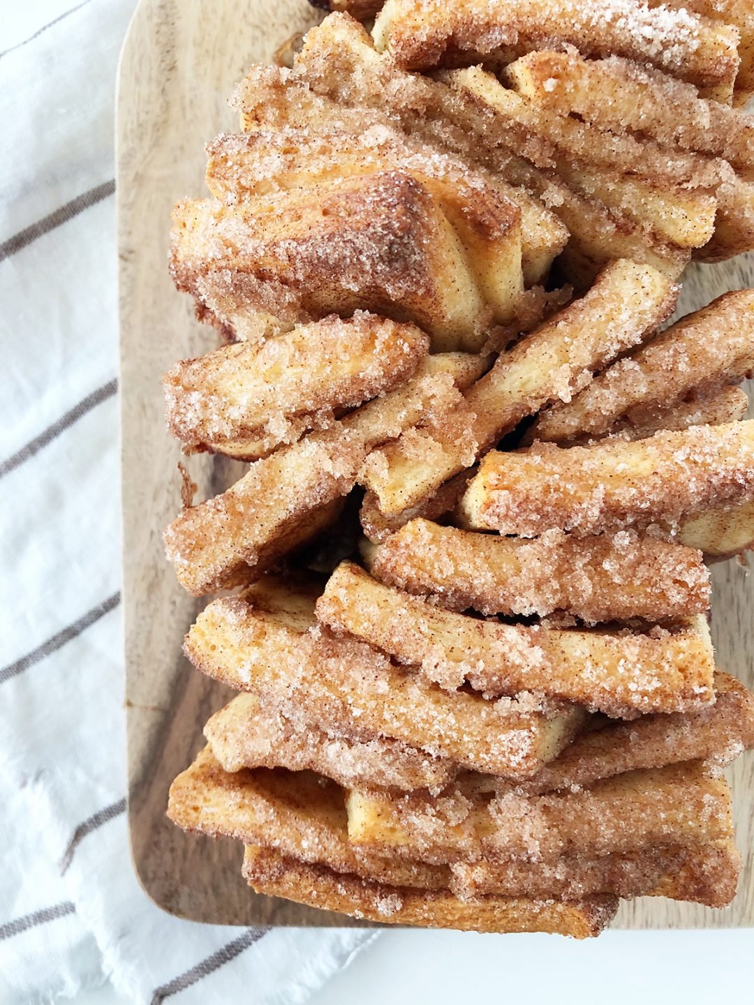 Cinnamon Sugar Pull-Apart Bread - A Pretty Life In The Suburbs