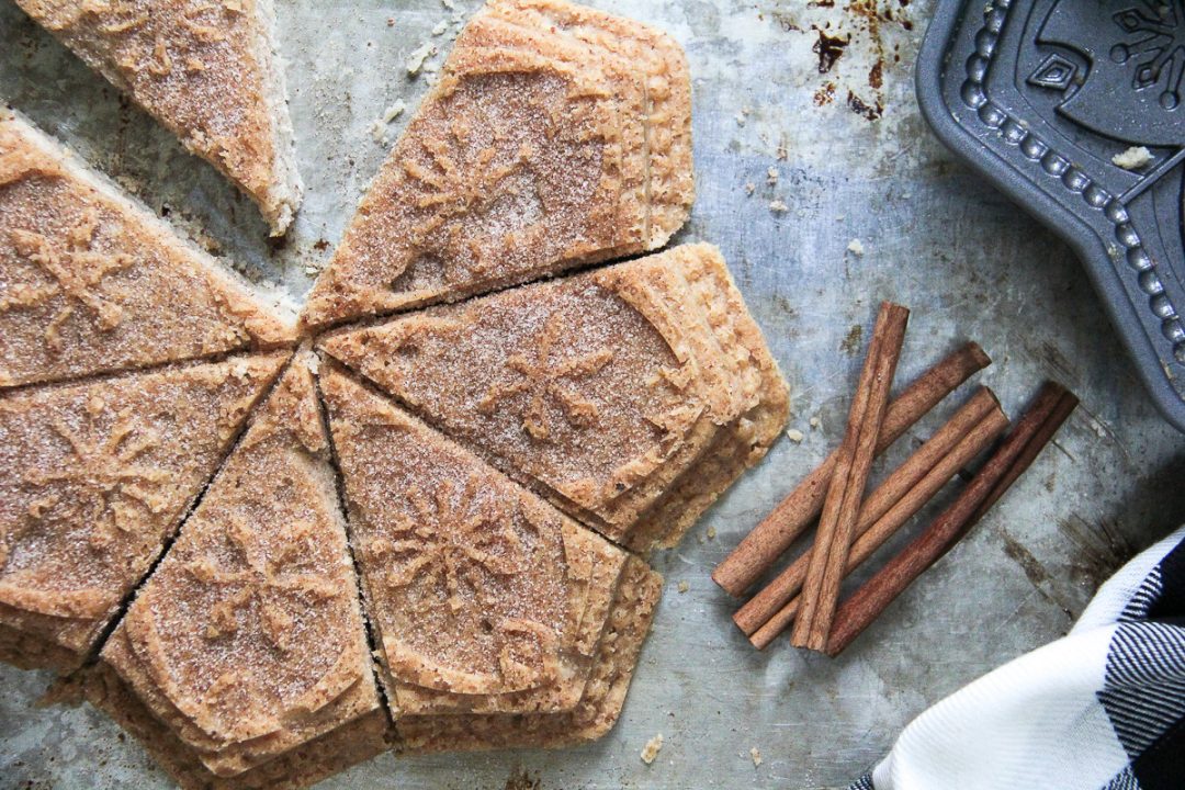 Jewish Shortbread Cookie Pie - A Pretty Life In The Suburbs