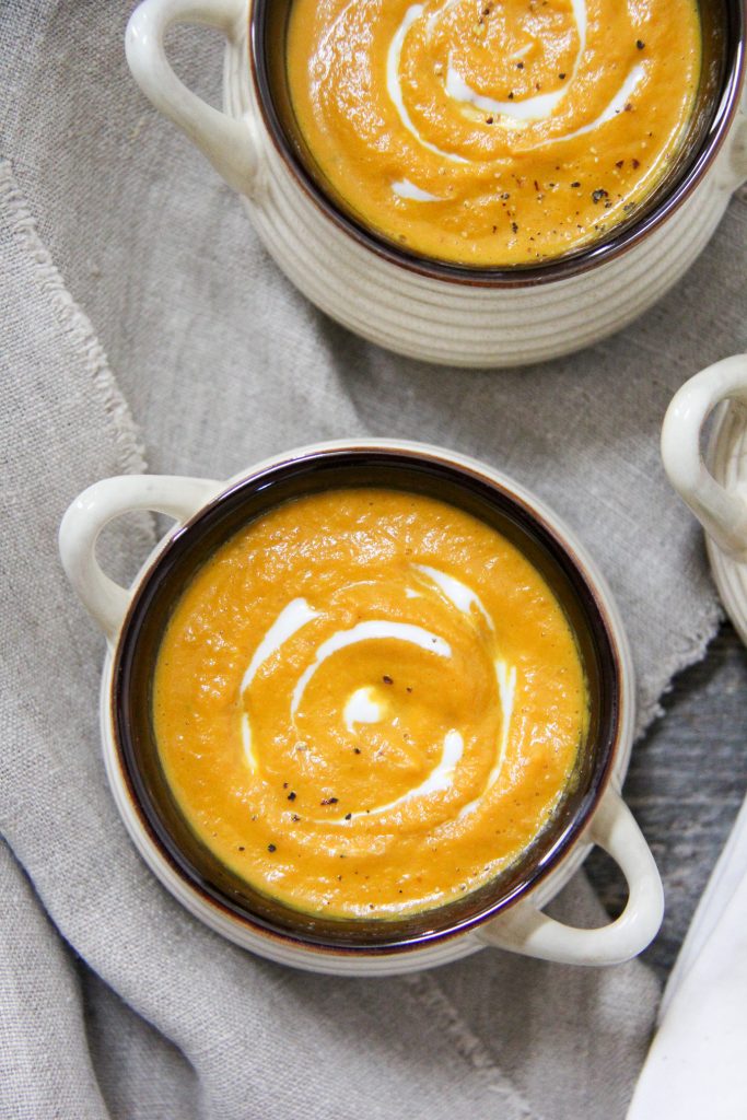 Easy Pumpkin Soup - A Pretty Life In The Suburbs