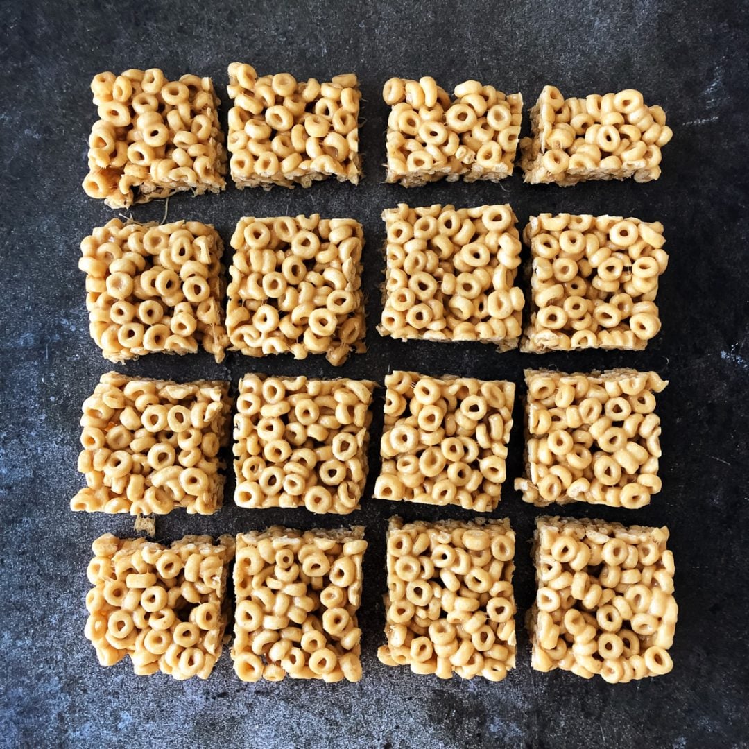 No-Bake Peanut Butter Cheerio Squares - A Pretty Life In The Suburbs