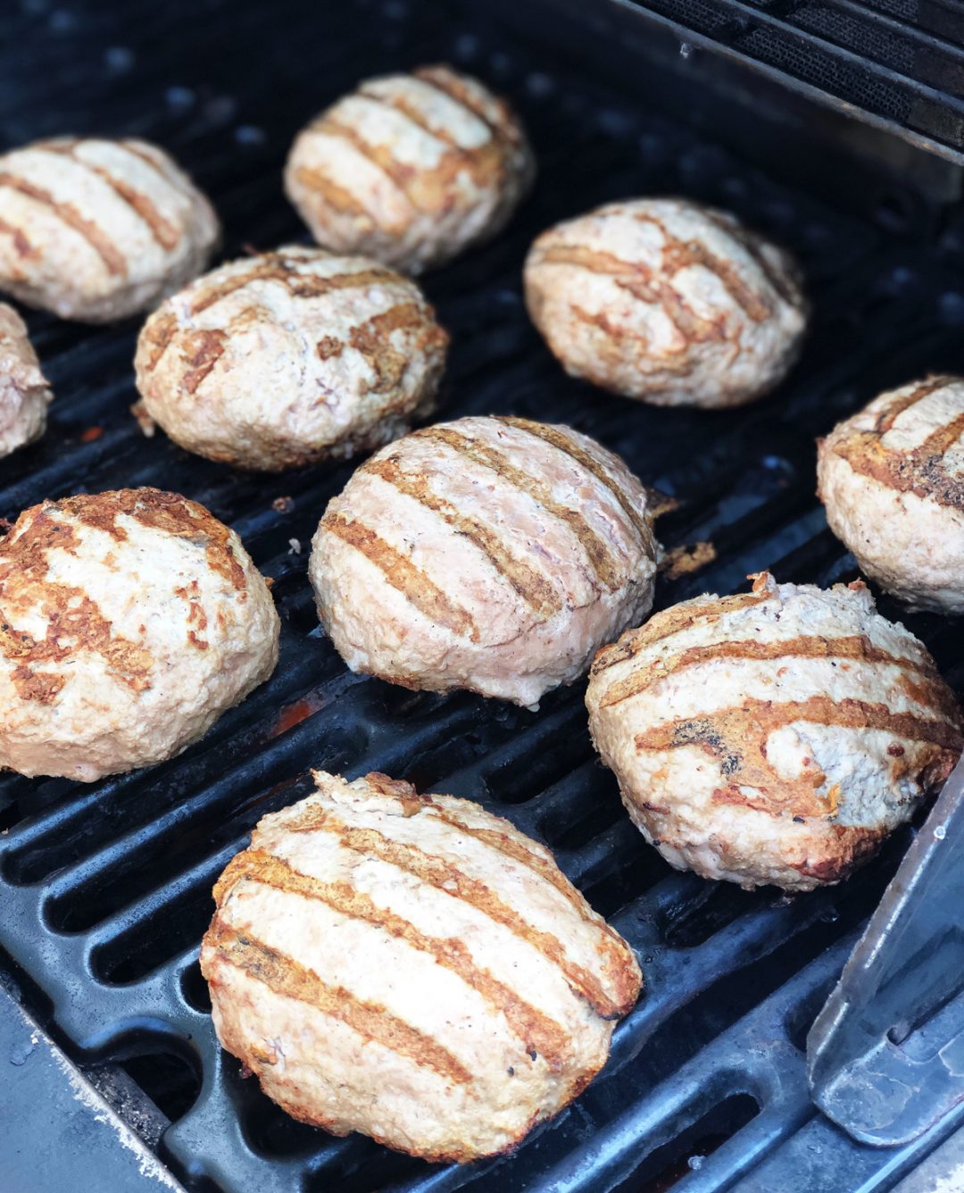 All Dressed Lumberjack Turkey Burgers - A Pretty Life In The Suburbs