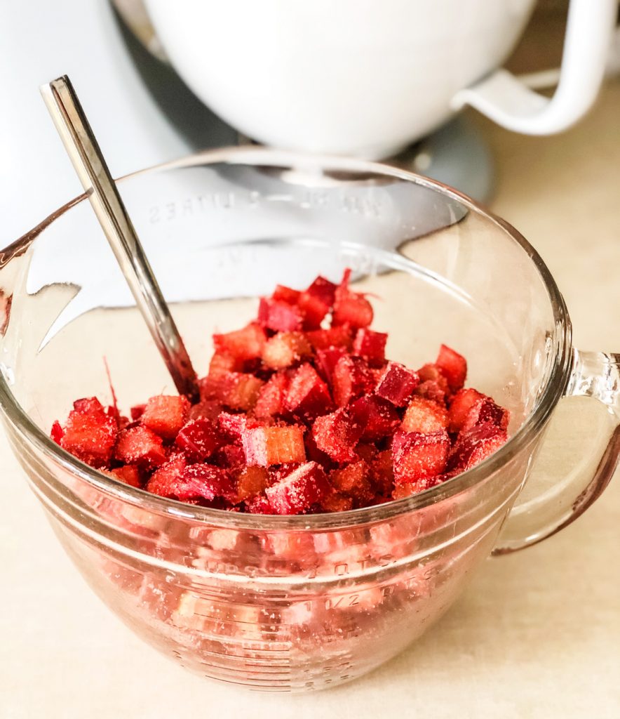 Easy Strawberry Rhubarb Cake (with Strawberry Jello) - A Pretty Life In ...
