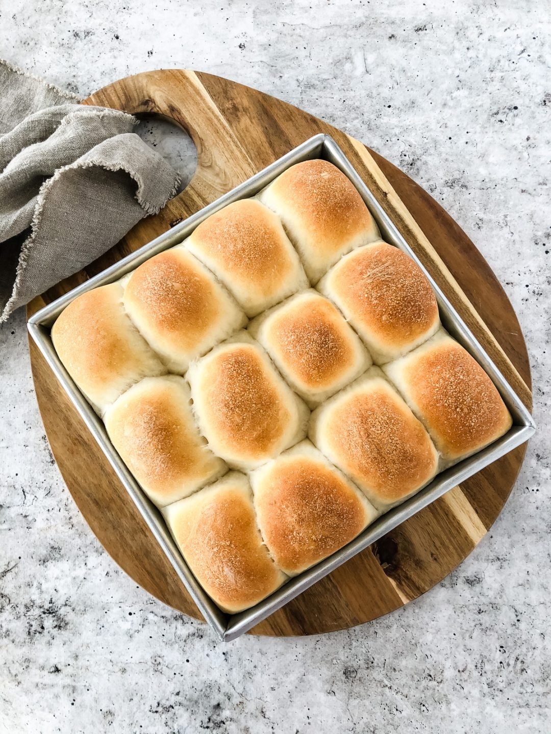 Homemade Bread Machine Dinner Buns - A Pretty Life In The Suburbs