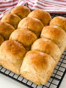 Homemade Whole Wheat Buns - A Pretty Life In The Suburbs