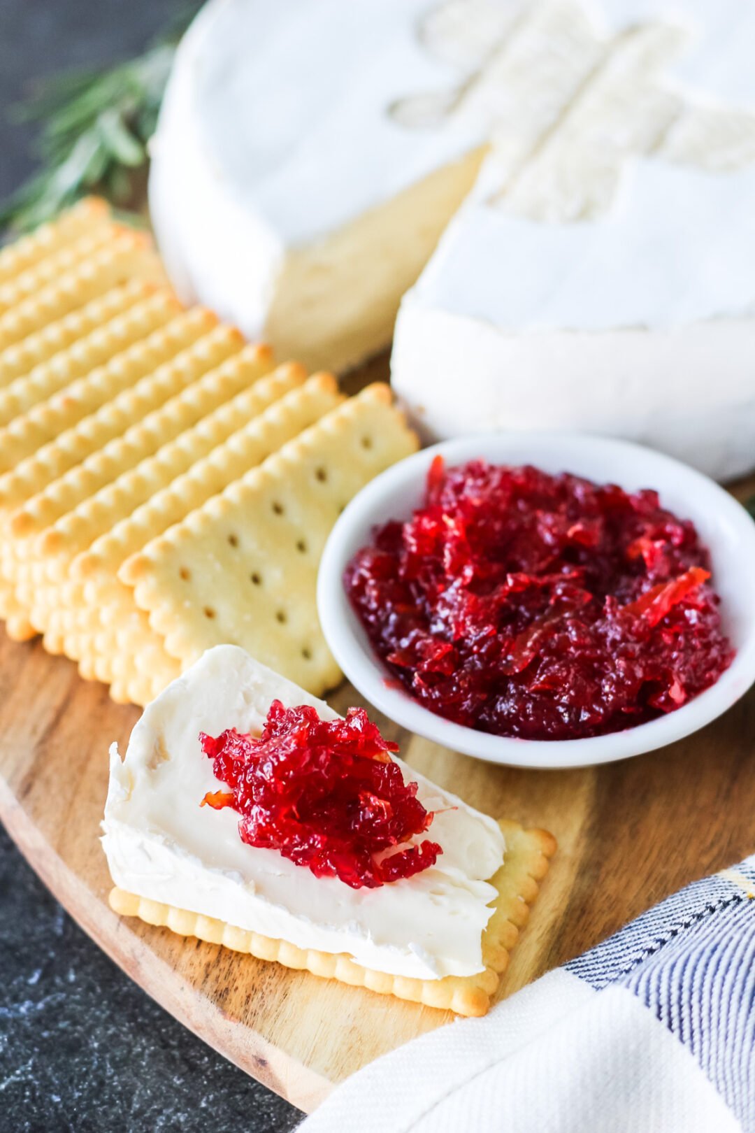 6 Delicious and Easy Brie Appetizer Ideas - A Pretty Life In The Suburbs