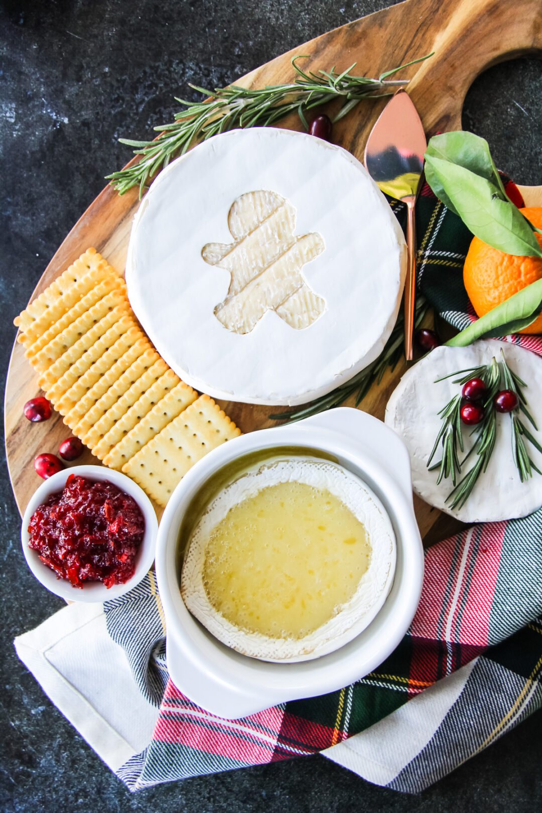 6 Delicious and Easy Brie Appetizer Ideas - A Pretty Life In The Suburbs