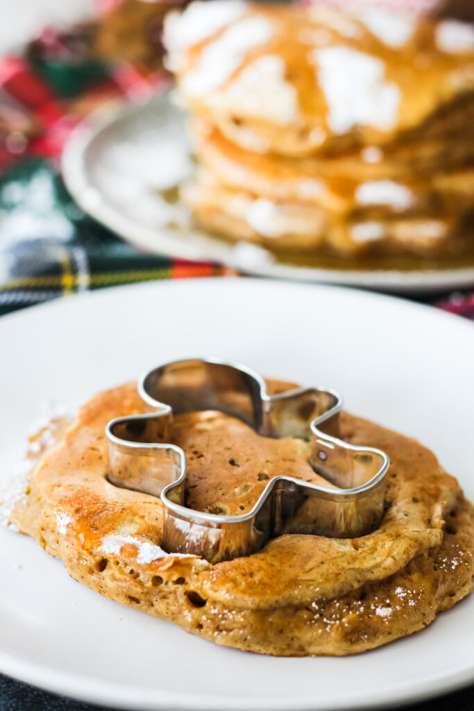 Gingerbread Pancakes - A Pretty Life In The Suburbs