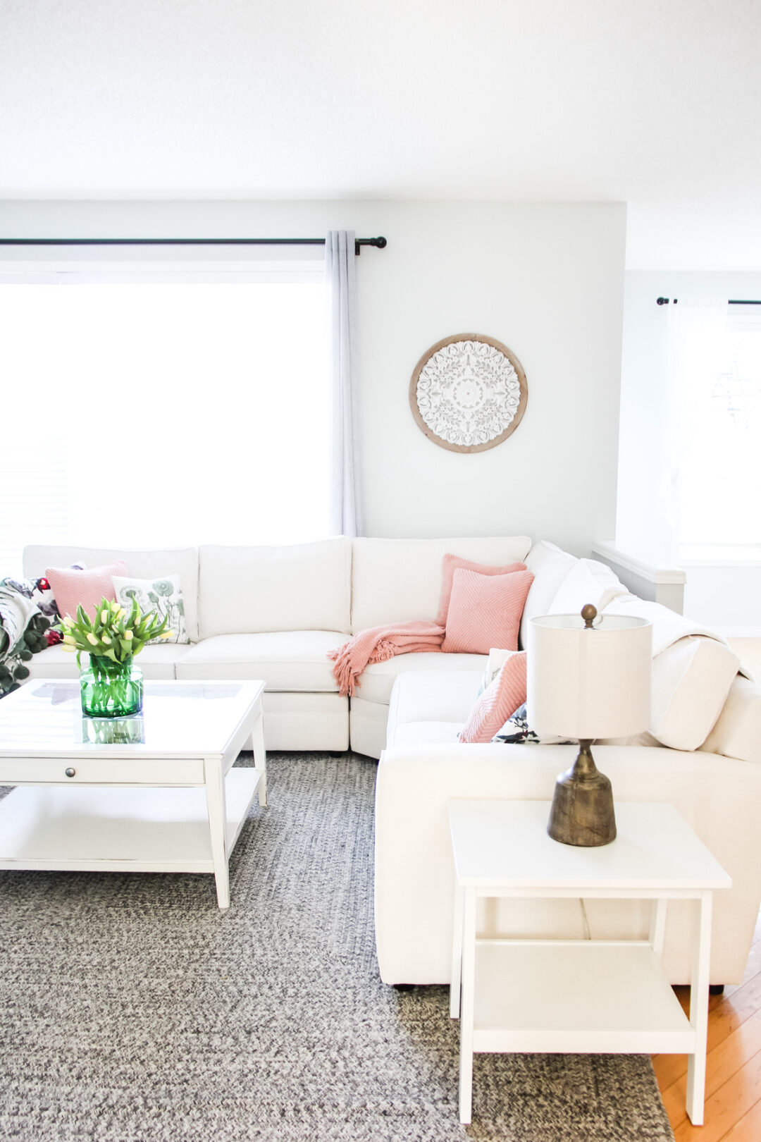 Bright and Pretty Spring Home Tour: Part 1 - A Pretty Life In The Suburbs