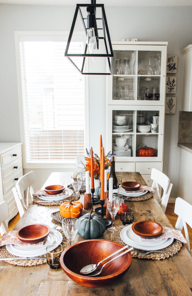 Rustic Fall Table Setting - A Pretty Life In The Suburbs