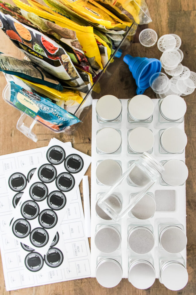 Simple Spice Organization - A Pretty Life In The Suburbs