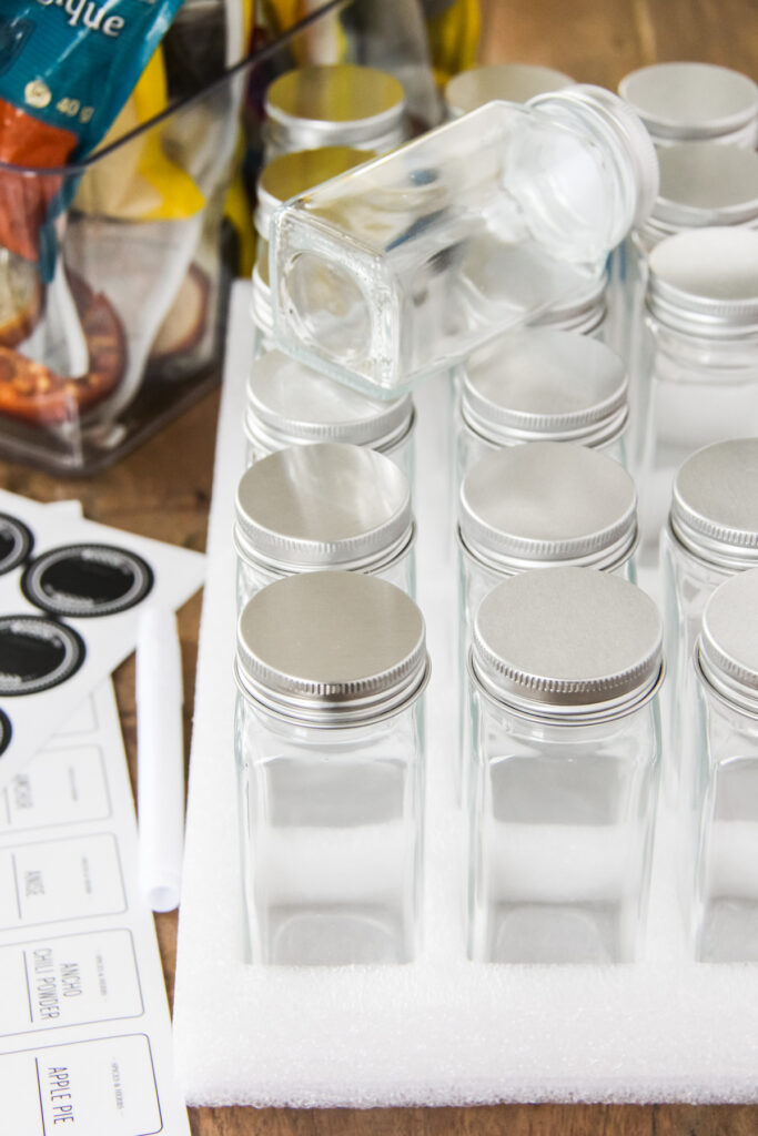 Simple Spice Organization - A Pretty Life In The Suburbs