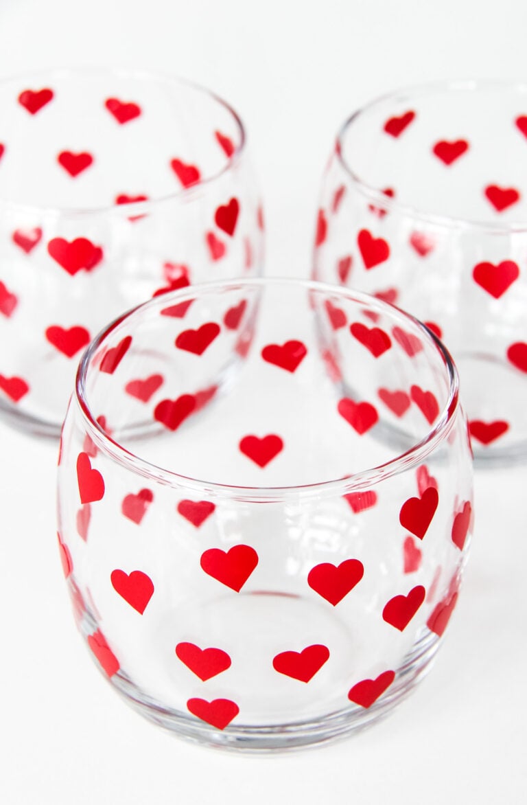 Valentine's Day Pink Lemonade Party Punch - A Pretty Life In The Suburbs