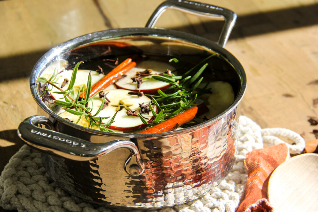 Fall Stovetop Potpourri: 10 Fall Simmer Pot Recipes - A Pretty Life In ...