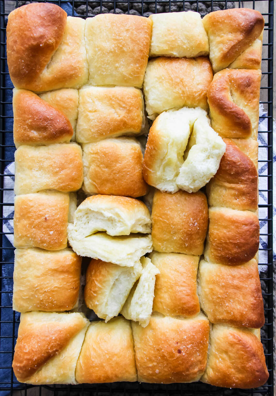 Gooey Bread Machine Cinnamon Buns - A Pretty Life In The Suburbs